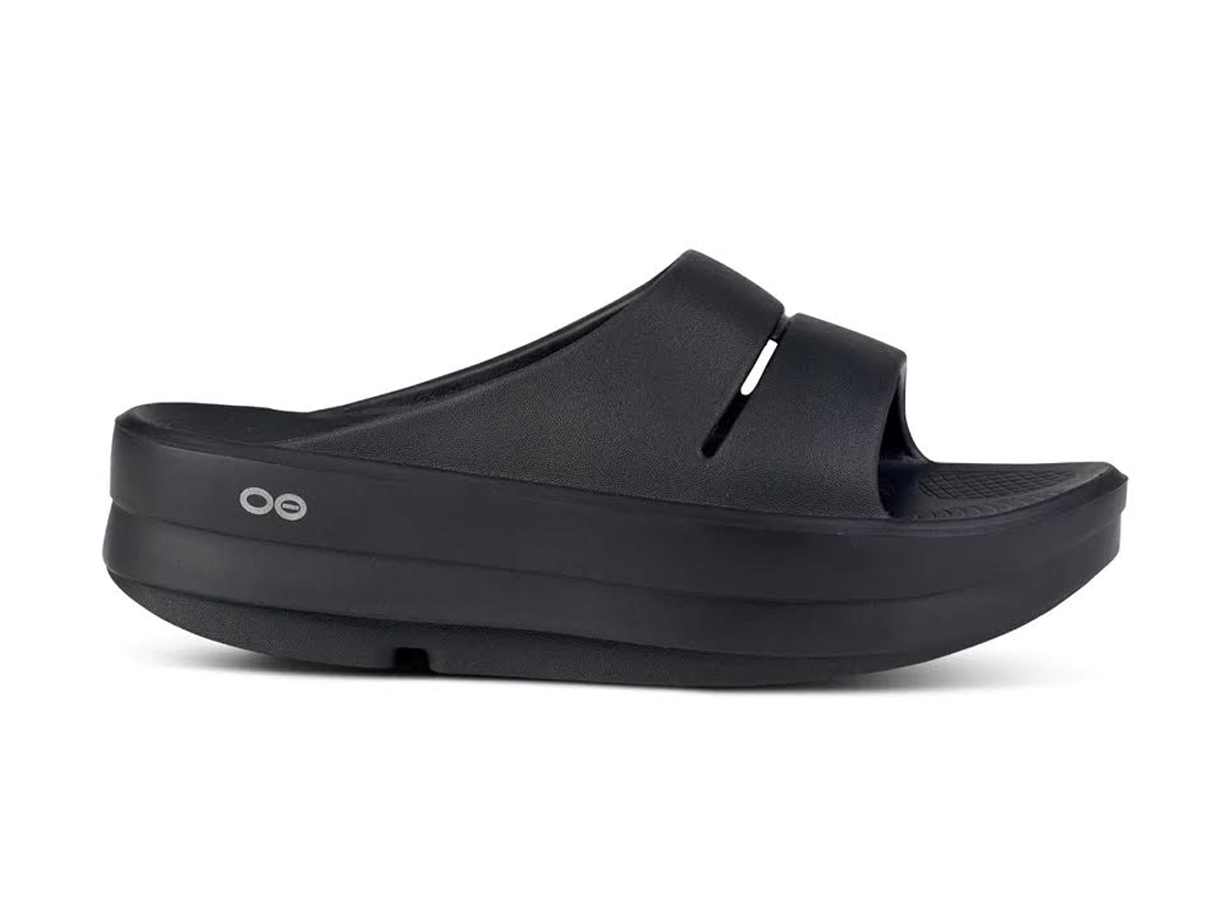 Women's OOFOS OOmega OOahh - 1110-BLACK – =PR= Run & Walk